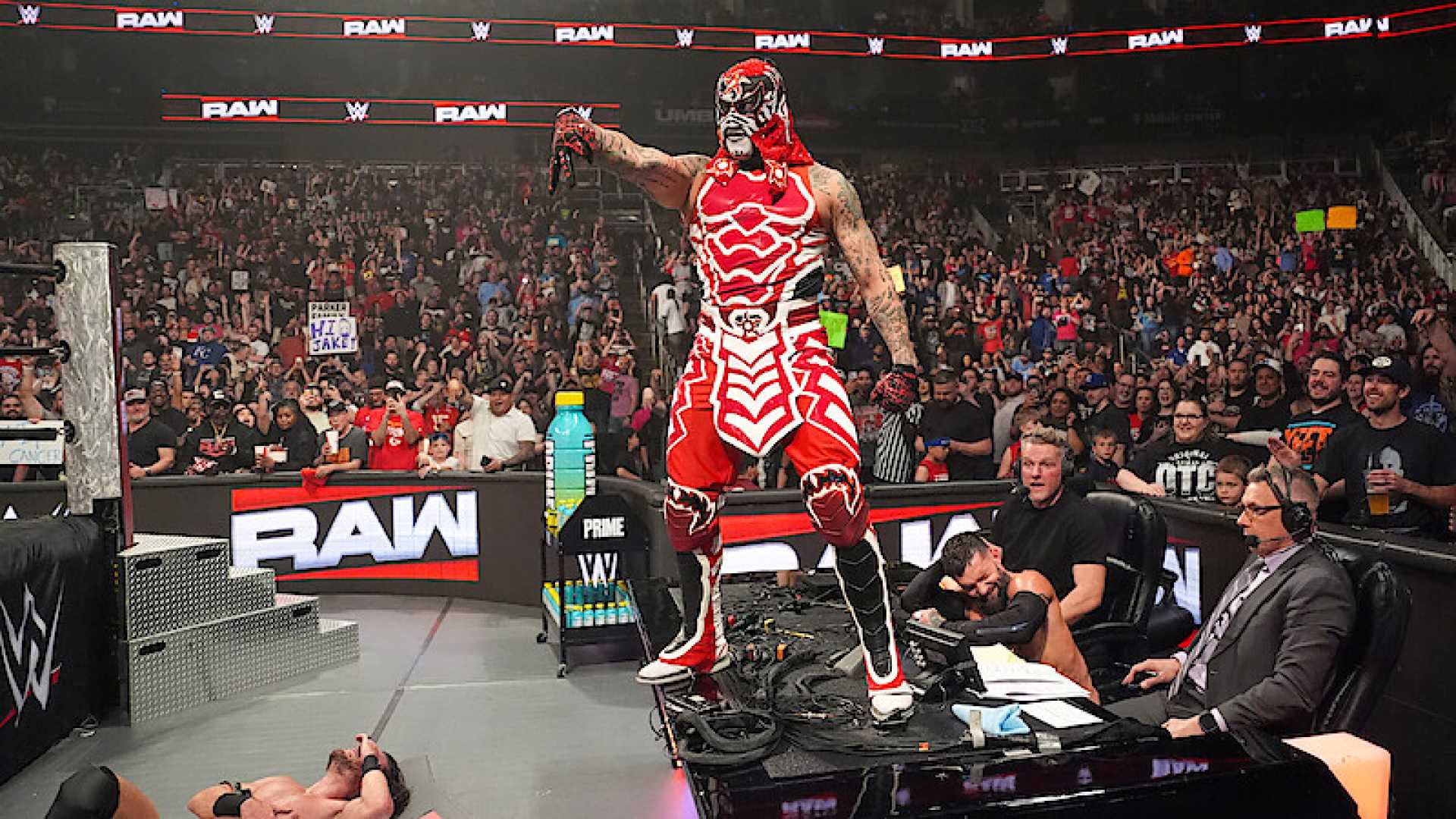 WWE Raw Don Burst with Excitement as Backlash Dem Dey Come - NNN